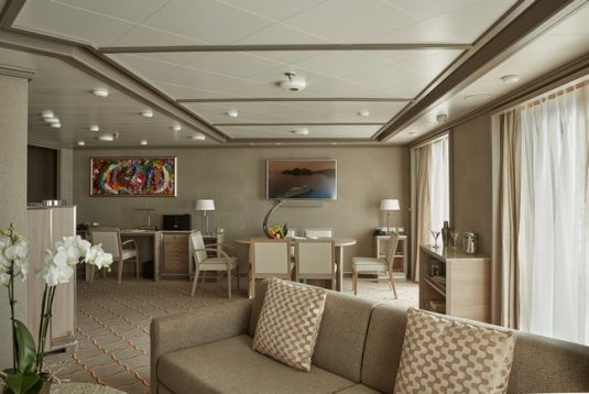 Be In Awe by These Unbelievably Dazzling Cruise Ship Interiors | Luxury ...