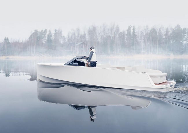 Meet the Minimalist Design of Q-Yachts’ Latest Electric Motor Yacht ...